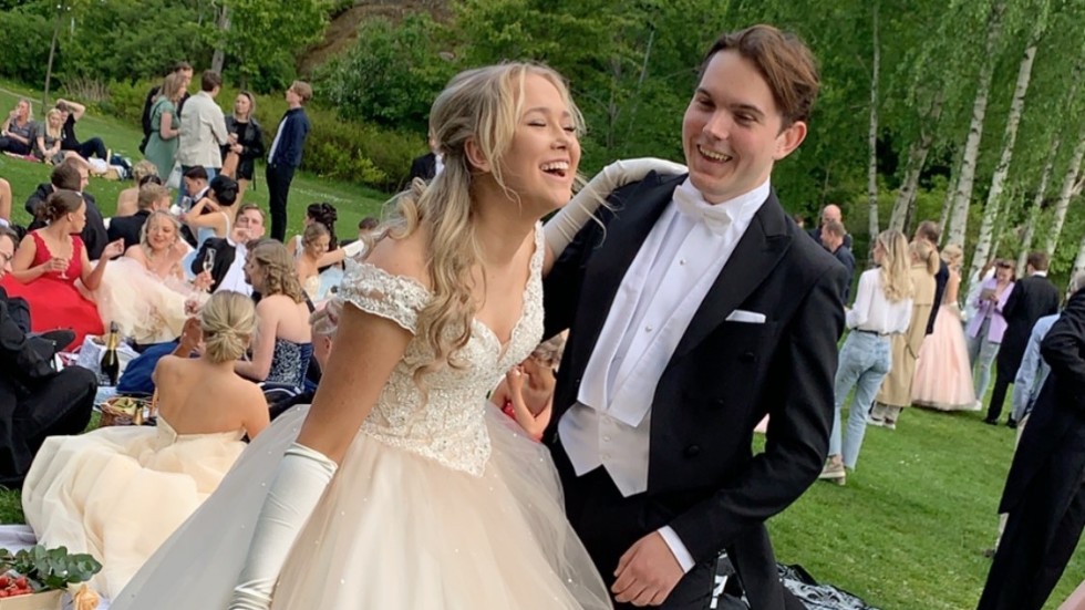 Traditionen med balbilder lever – tack vare er!
