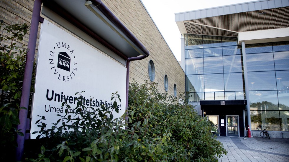 Universitetslärare i Umeå varnas – efter fester med studenter