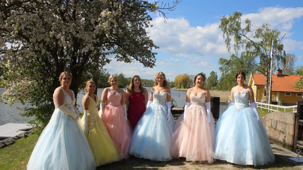 Traditionen med balbilder lever – tack vare er!