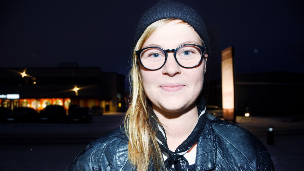 Jonna Löfgren stjäl showen på arenaturnén