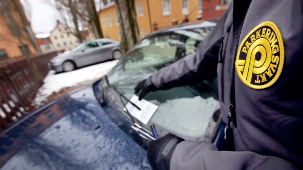 INSÄNDARE: Reglerna kring p-skiva är ologiska – laglydiga medborgare ...