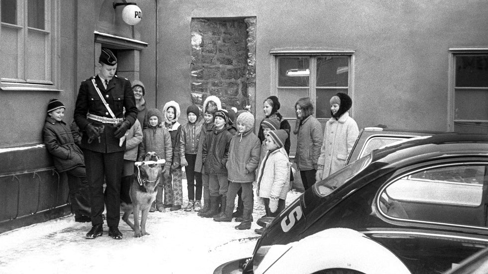 NOSTALGI: Här är 1970-talets gotlänningar – till vardag och fest