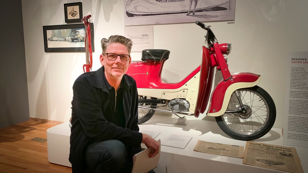 BILDEXTRA: Moppefrossa på museet – snygg design i fokus på utställning ...