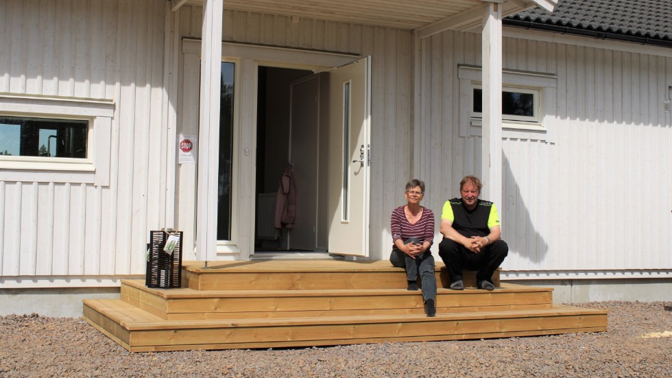 Susann och Roger fick sitt drömhus – efter 60 • Har hyrt i 42 år men ...
