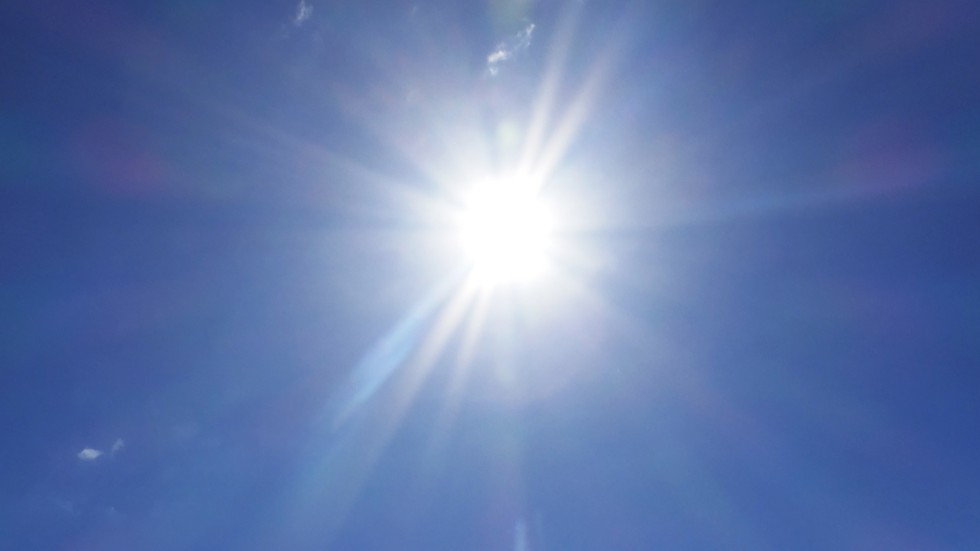 Äldre person lämnades i solen – brännskadades