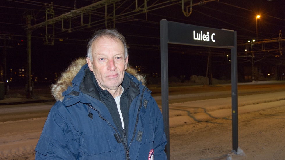 Resenären Jan, 72, rasar: "Måste ordna med ersättningstrafik"