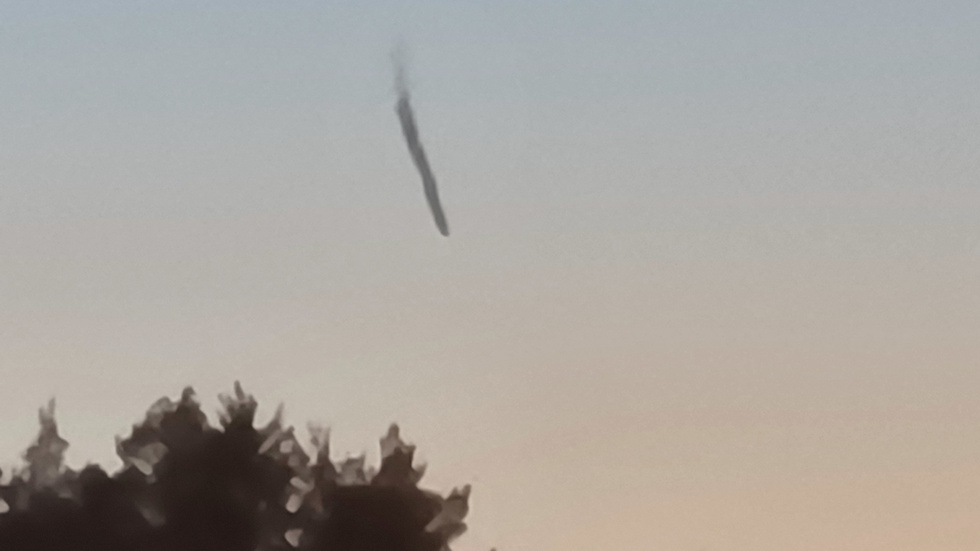 Alice, 7: "Mamma, mamma det ser ut som om ett flygplan störtar"