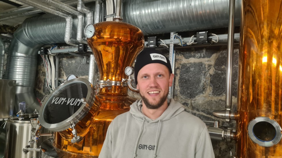 Olagliga garagehobbyn blev prisad gin – nu ska drycken på export