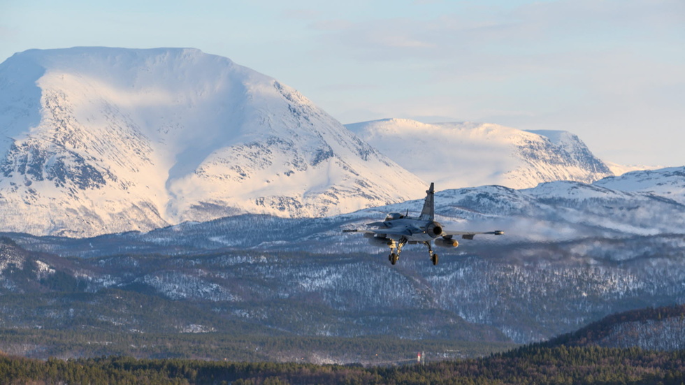 Hemlighetsmakeri kring flygövningar i Norrbotten