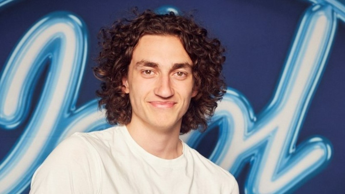 19-årige Albin tävlar i Idol – "jag testar att söka"