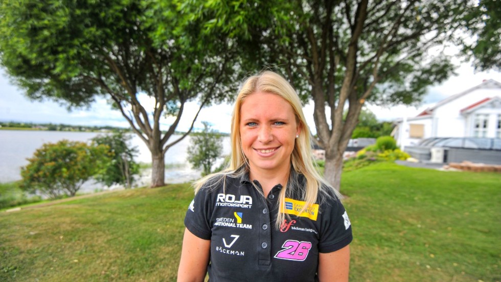 Jessica Bäckman i stor krasch – racet avbröts