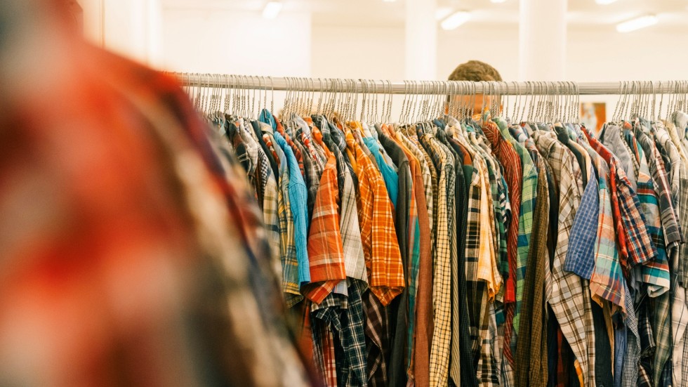 Här kan du köpa kläder till kilopris i Linköping