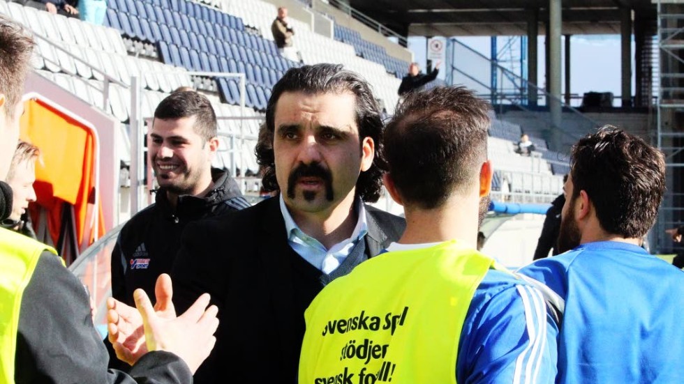 "Det är en del kontakter tagna"