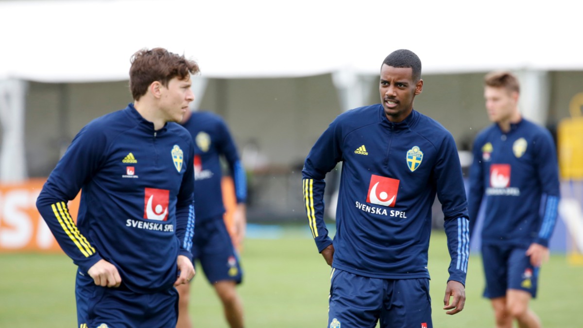 Isak: "Man gör det för svenska folket"