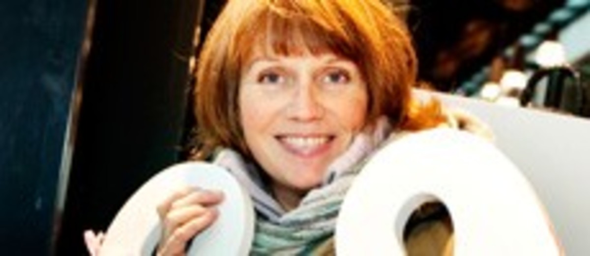 Hon ger färg åt huset från sekelskiftet - UNT