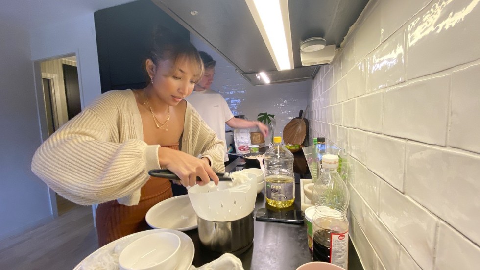 Pathitta delar med sig av thaimatstips: Stor mortel Färska asiatiska ...