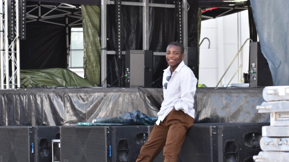 Fotbollstalangen Callixte, 16, om hatet han tvingats utstå för sitt ...