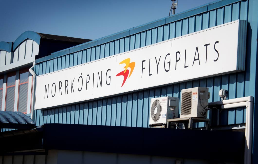 Flygplatsen fyller 80 år