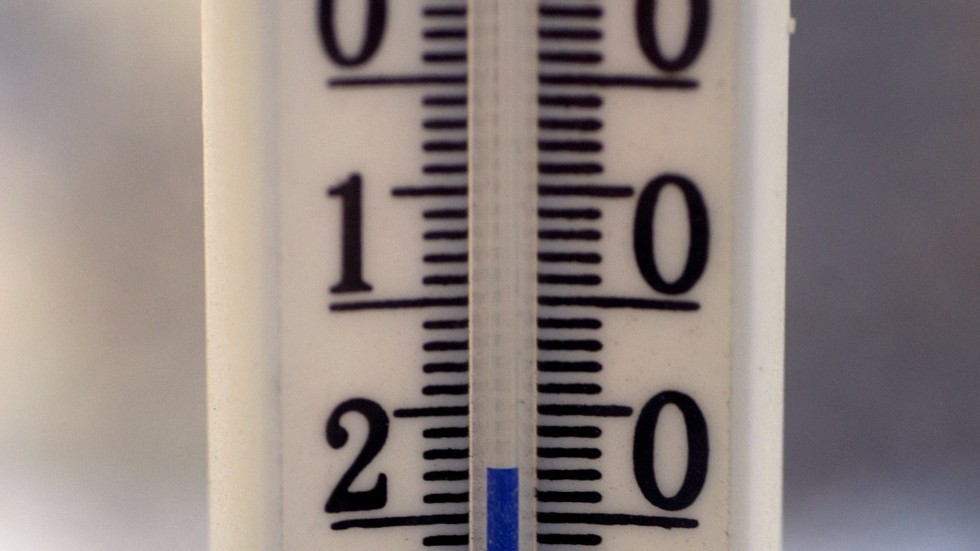 Kyla från Arktis och snöfall från Baltikum på väg in över Skellefteå ...