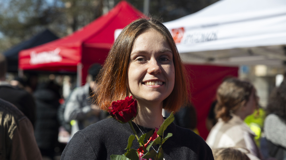 Anna, 26, gick i första maj-tåget i Luleå: Visar stöd för vården