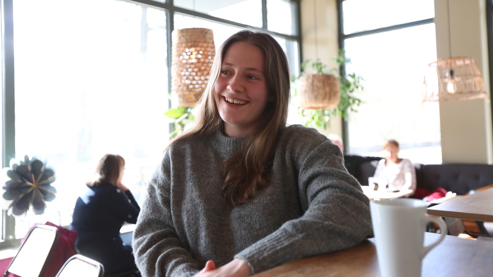 Alma, 19, har försvarat Berg – nu ska hon bli stridsvagnsbefäl