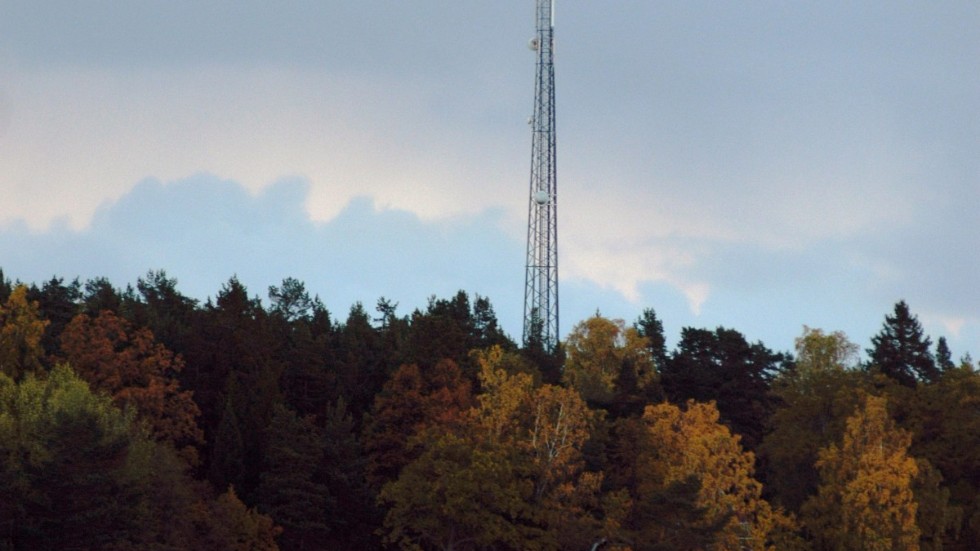 Tvist om telemast vid strandskyddsområde