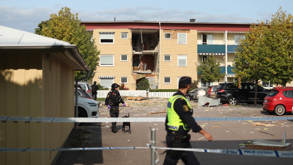 BILDEXTRA: Kraftig explosion i Ekholmen