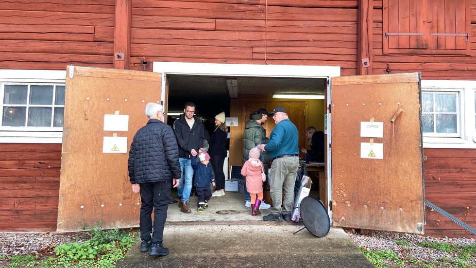 TV-rekvisita såldes på loppis i Boxholm