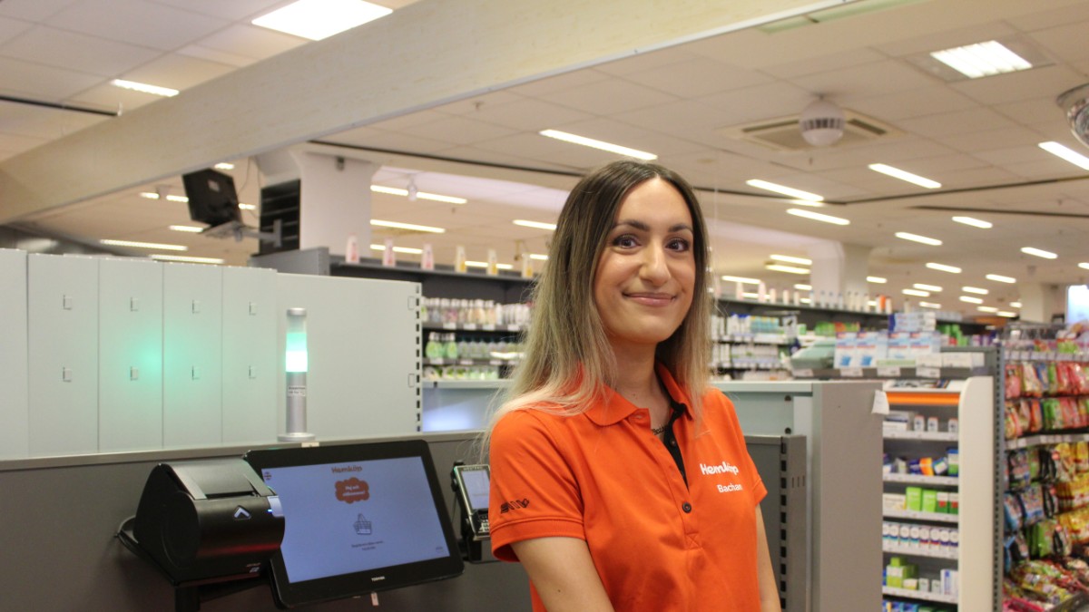 Bachan, 29 år: "Kunden tyckte jag var för glad och trevlig"