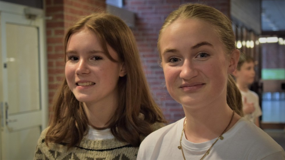 Överraskningen på scen – här får eleverna sjunga med stjärnan