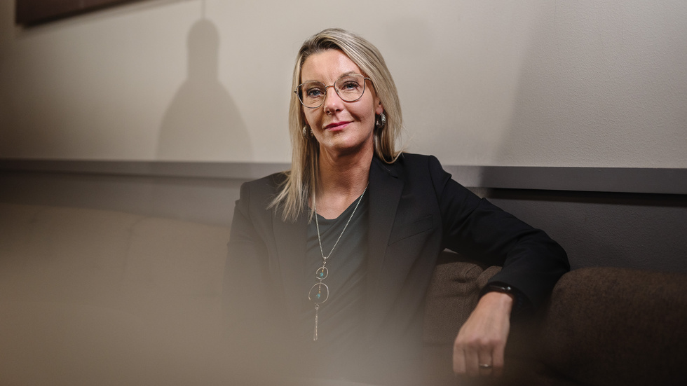 Hon är Gottsundapolisen som satsar på SD-karriär