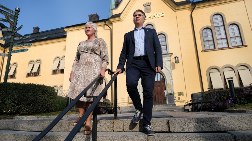 S+M kallar till pressträff om det nya styret: "Det är lite komiskt"