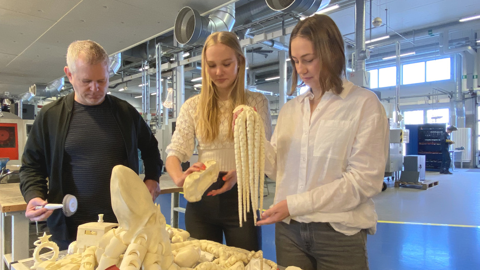 Här är utbildningen som tjejerna gillar – skolan i Sverige-topp