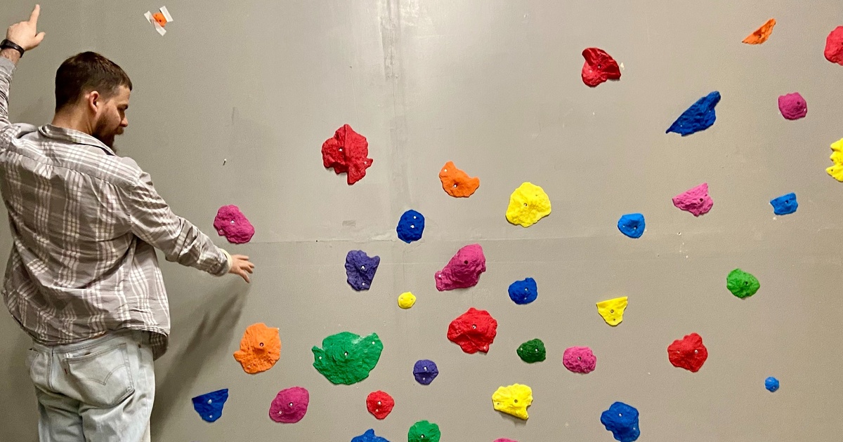 Reflektioner över krig, förlust, sorg och minnen tar form