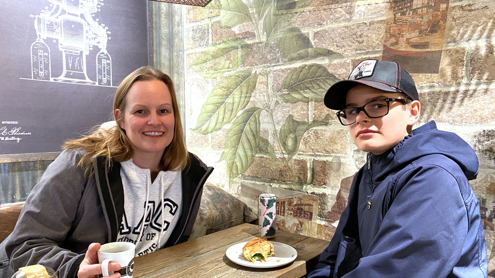 Nu går första charterkärran från Kallax: "Helt underbart"