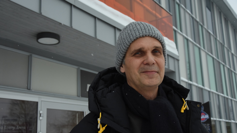 Lade av tidigt och vapenvägrade – nu gör han bok om Plannjas guld