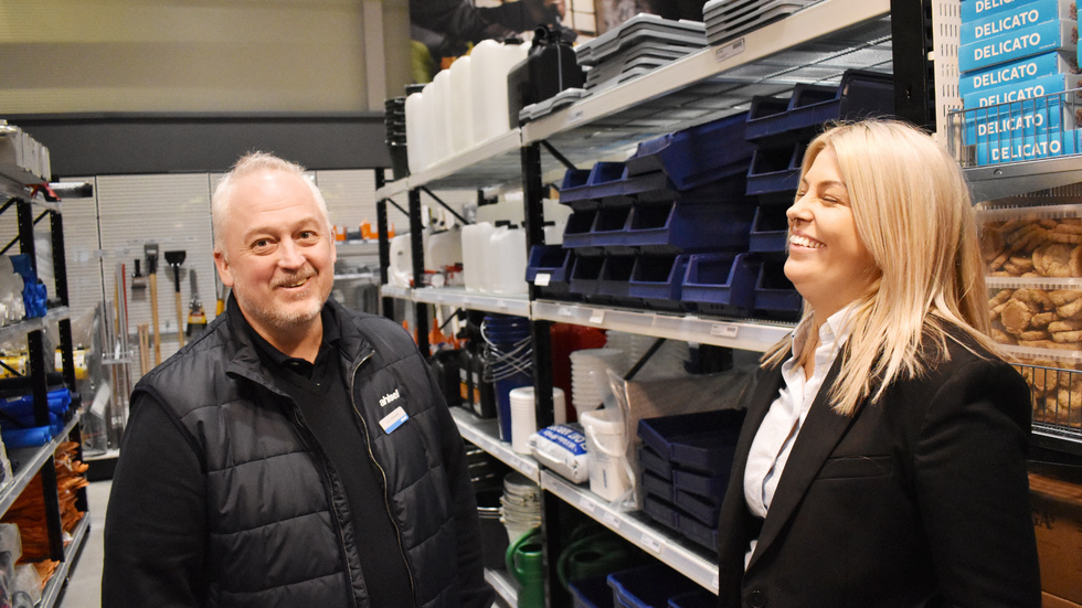 KLART: Nu har Skelleftebutiken flyttat in i nya megalokalen