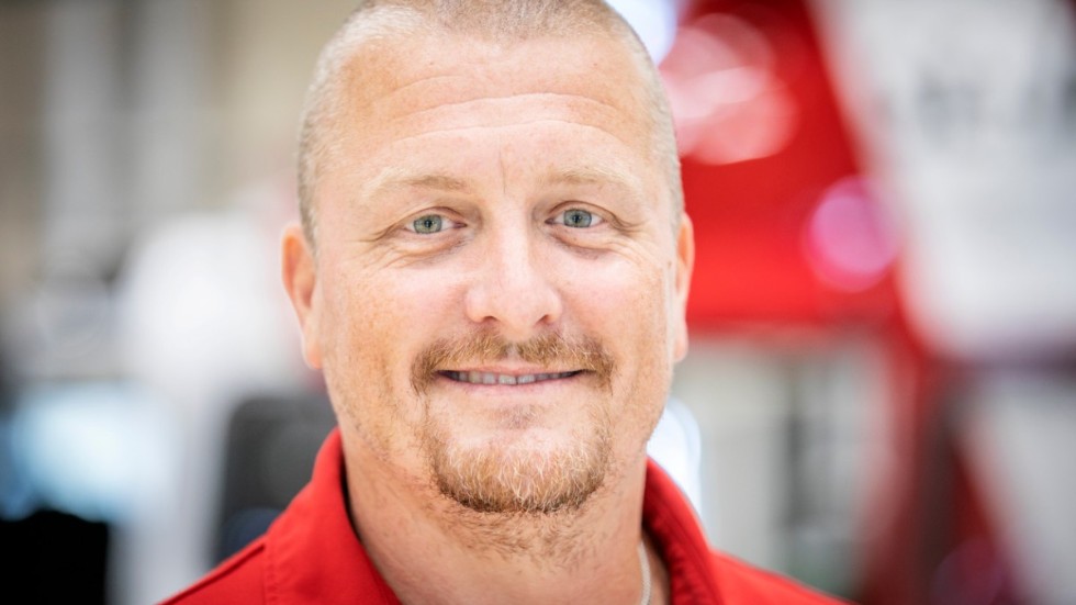 Ytbärgaren: ”Aldrig varit med om något liknande” • Passagerare försökte ...