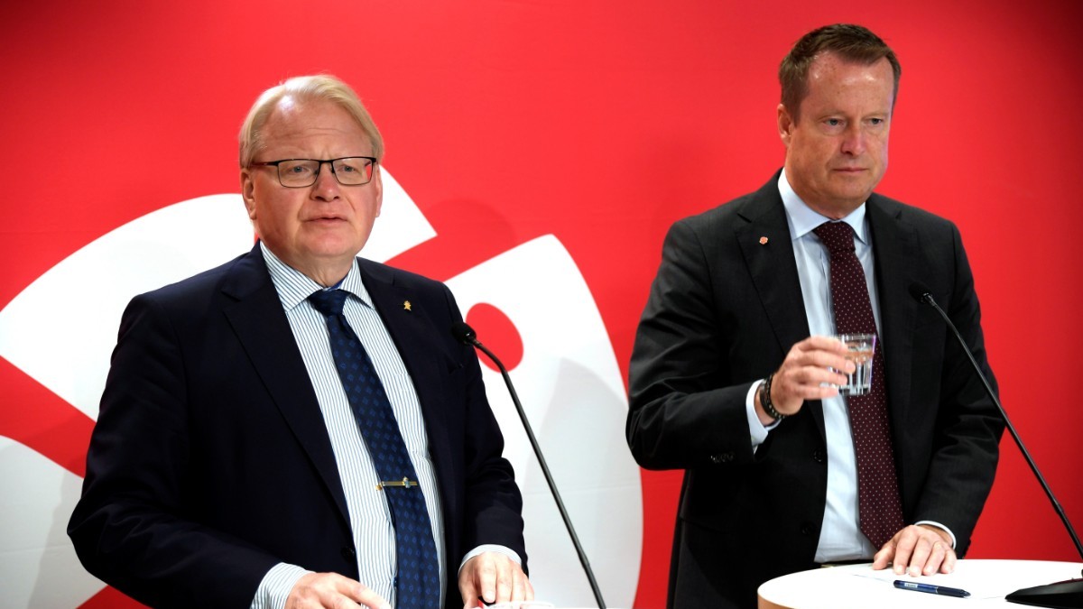 LEDARE: "Socialdemokraterna alltmer desperata"