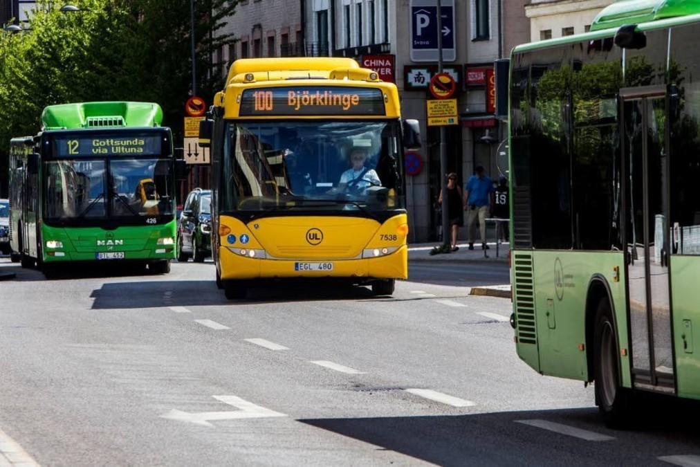 Flera busslinjer dras in i länet
