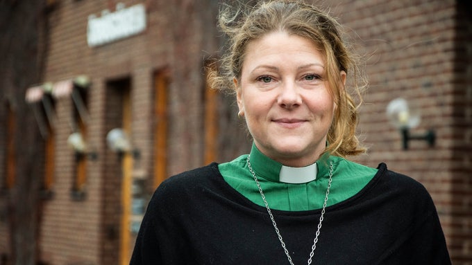 Här bekämpas ensamheten • Svenskar och ukrainare möts • Anna-Stina Lind ...