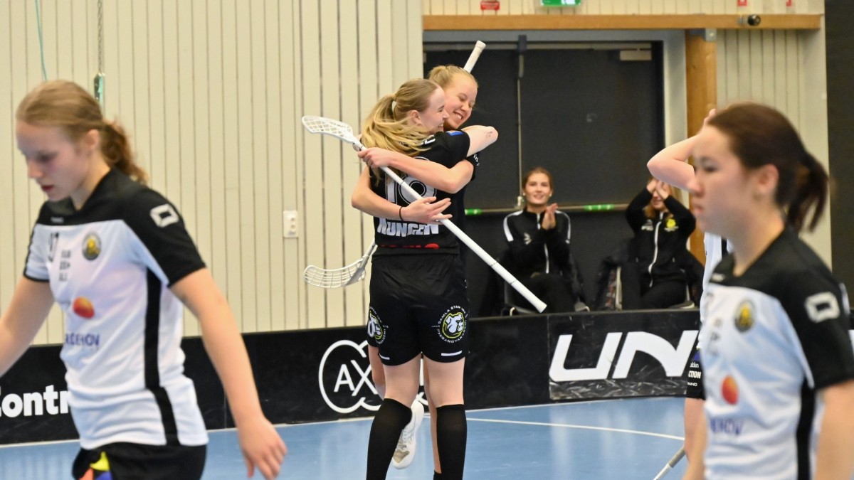 Emmy Helander stod för hattrick – när Gamla Stan spelade ut motståndet
