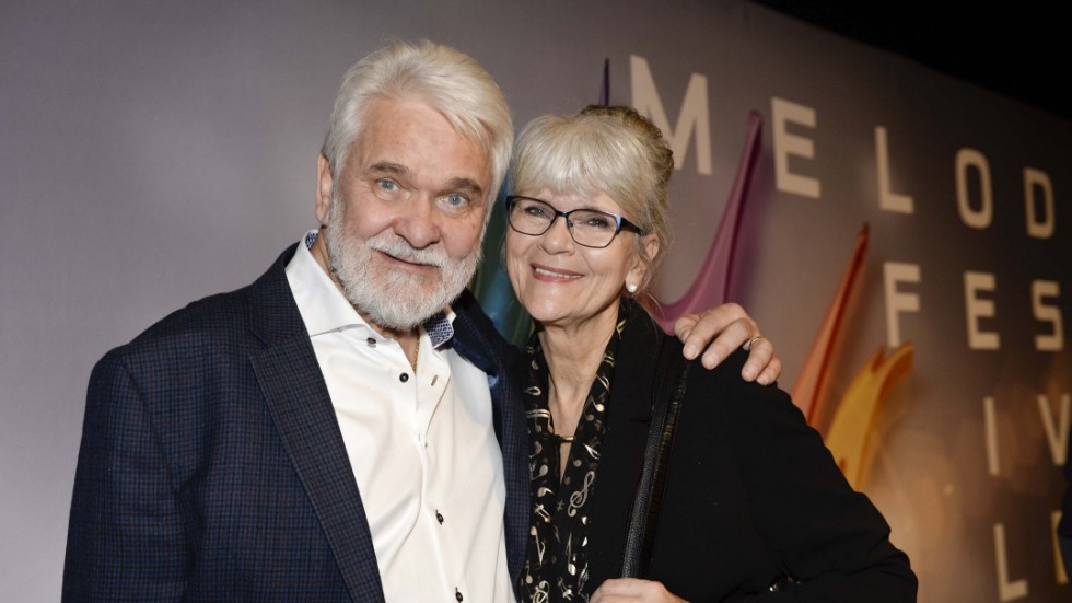 Hasse Andersson hyllar Brevens med insamlingsskonsert