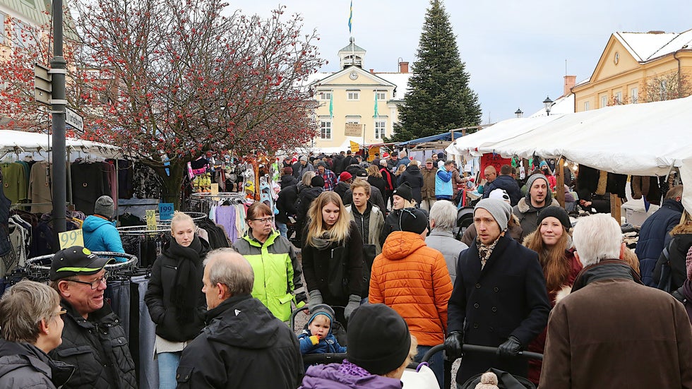 INSÄNDARE: "Kommer det några besökare alls på höstmarknaden?"