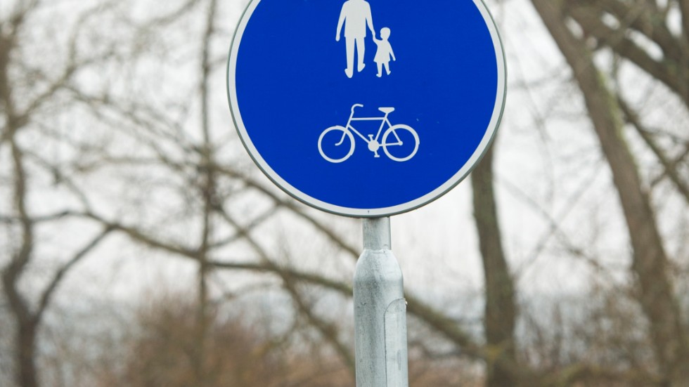INSÄNDARE: Svåra regler för gång- och cykelbanor