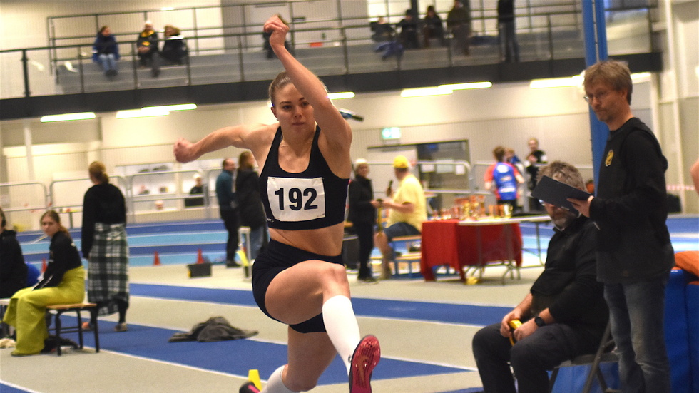 Trestegslöftet satte årsbästa – klar för stora SM