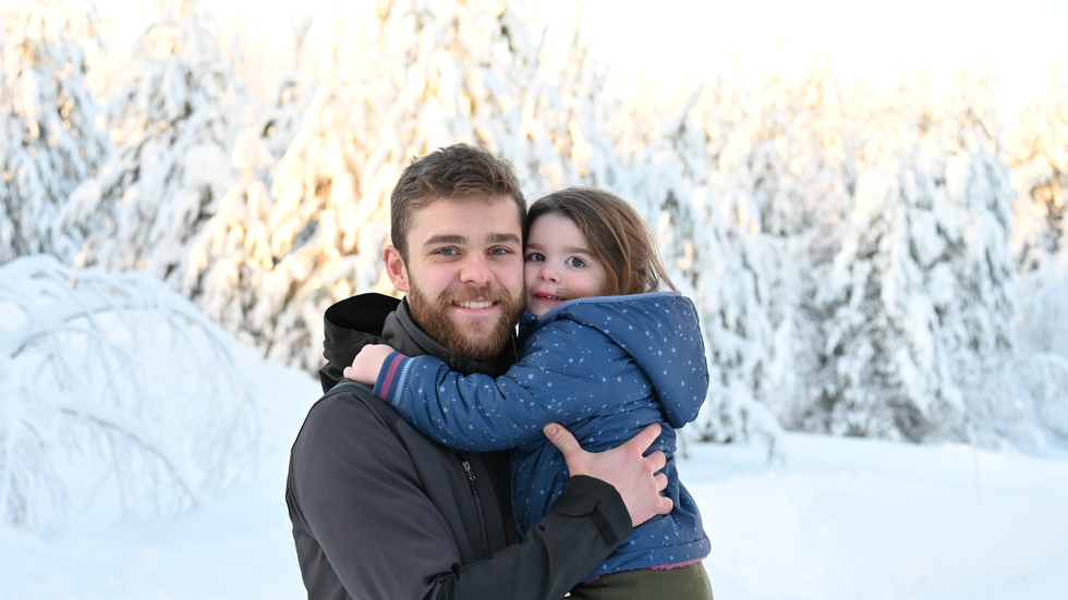 GERTH HEDBERG: Kevins Ukrainainsats berör – kriget får inte bli vardag