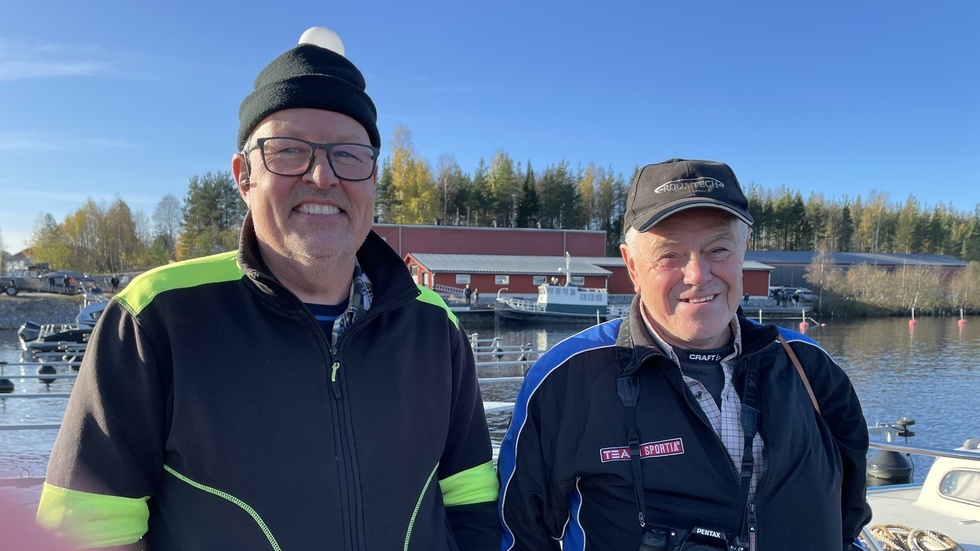 Munksund 5 bärgad från Inre fjärden – spår av tjockolja i vraket