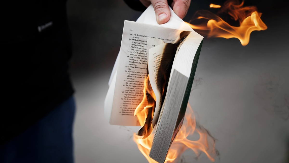 DANIEL PERSSON: Har det blivit förbjudet att bränna Koranen nu?