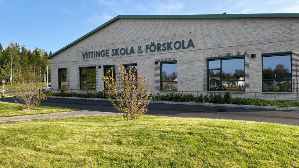Extra festligt när Vittinge invigde nya skolan